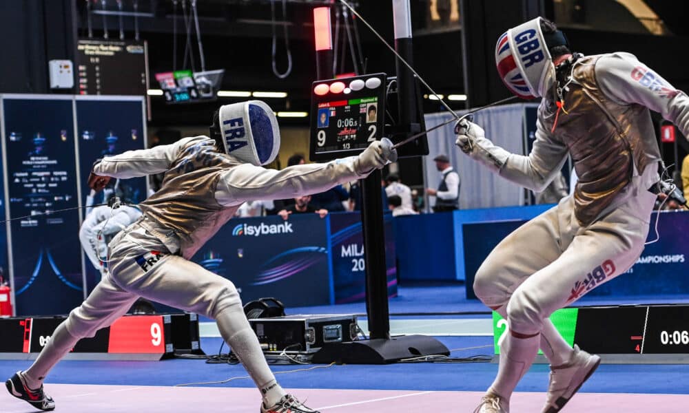 Comment la FFE promeut la pratique de l’escrime en milieu scolaire